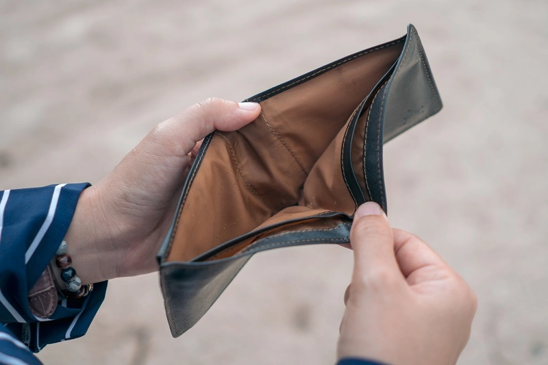 7 Cara Melacak Dompet Hilang dengan Efektif, Jangan Panik!
