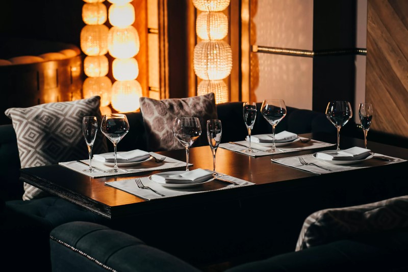 Fine Dining: Arti, Keunggulan & Bedanya dengan Casual Dining