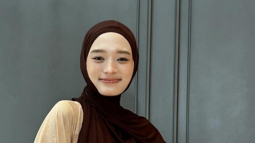 Sosok Inara Rusli: Single Mom yang Hidupi 3 Anak Pasca Perceraian